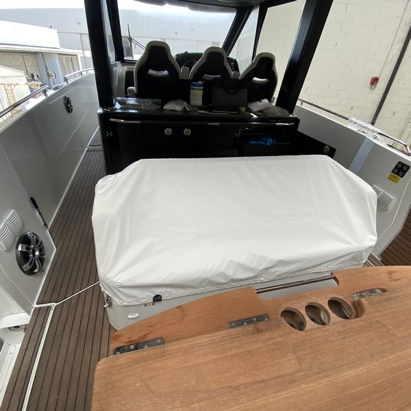 FRONT COCKPIT BENCH COVER GRAN TURISMO (Beneteau) GRAN TURISMO 35 (2025 ...