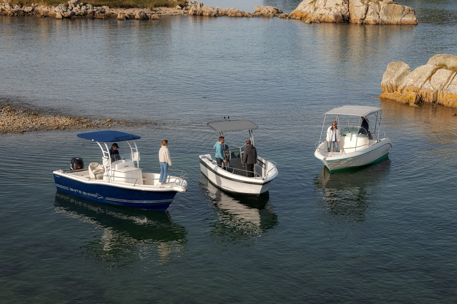 Taud, Bimini, Pare Soleil... Équipement Bateau | NVequipment