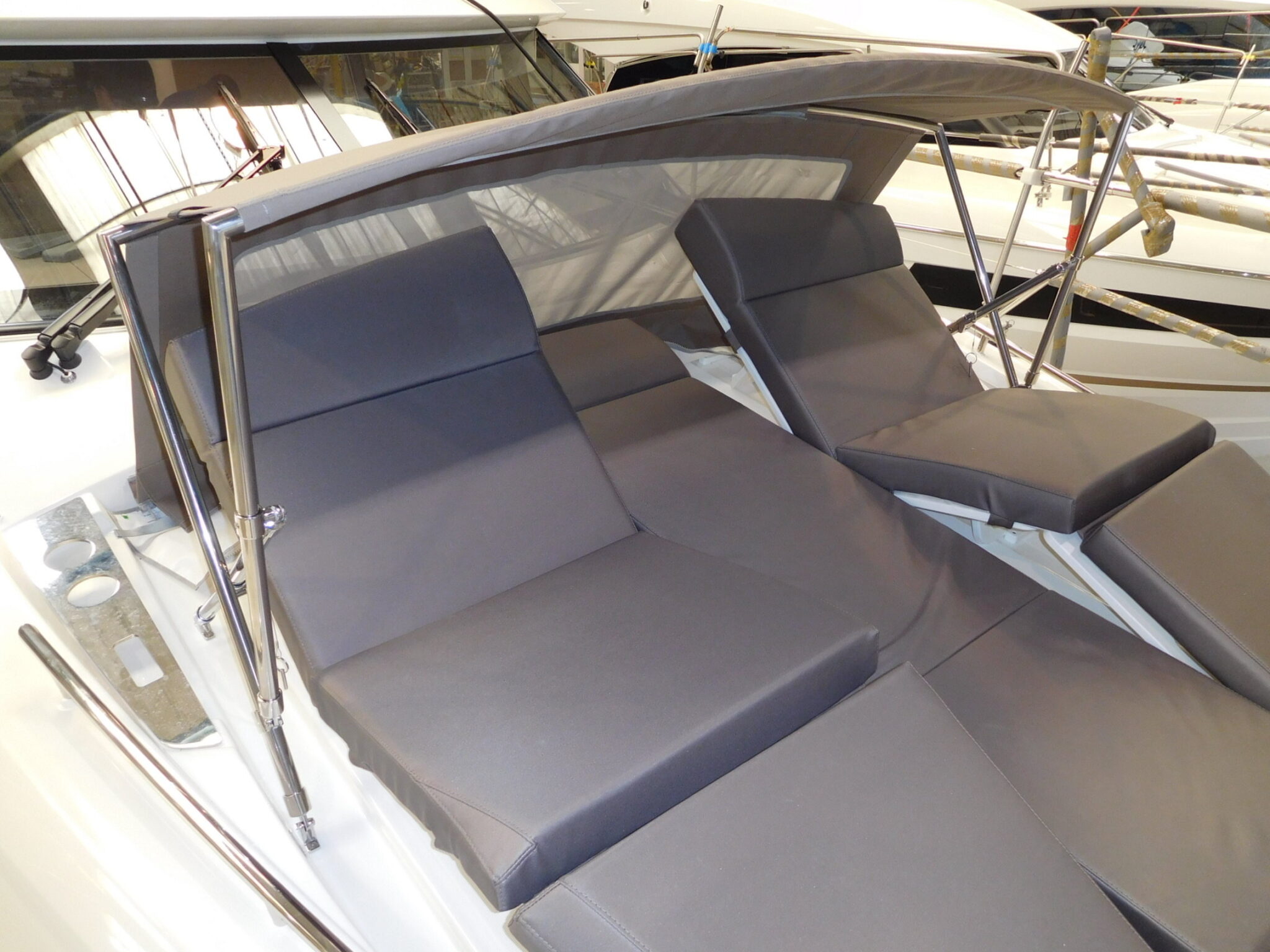 Canopy for Motor boat | NVequipment