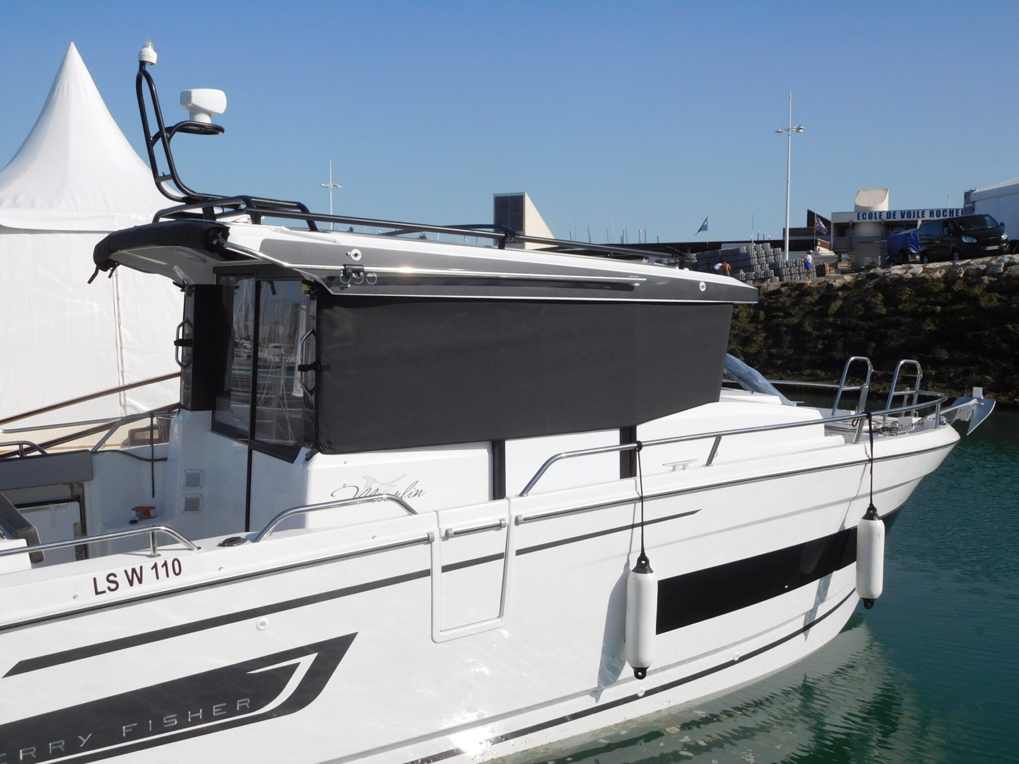 Windshield protection for Motor boat | NVequipment